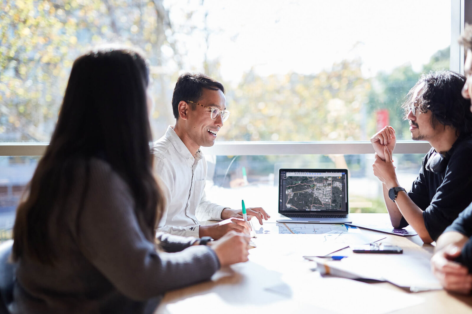 Refresh your website with custom business photography - Photoform*